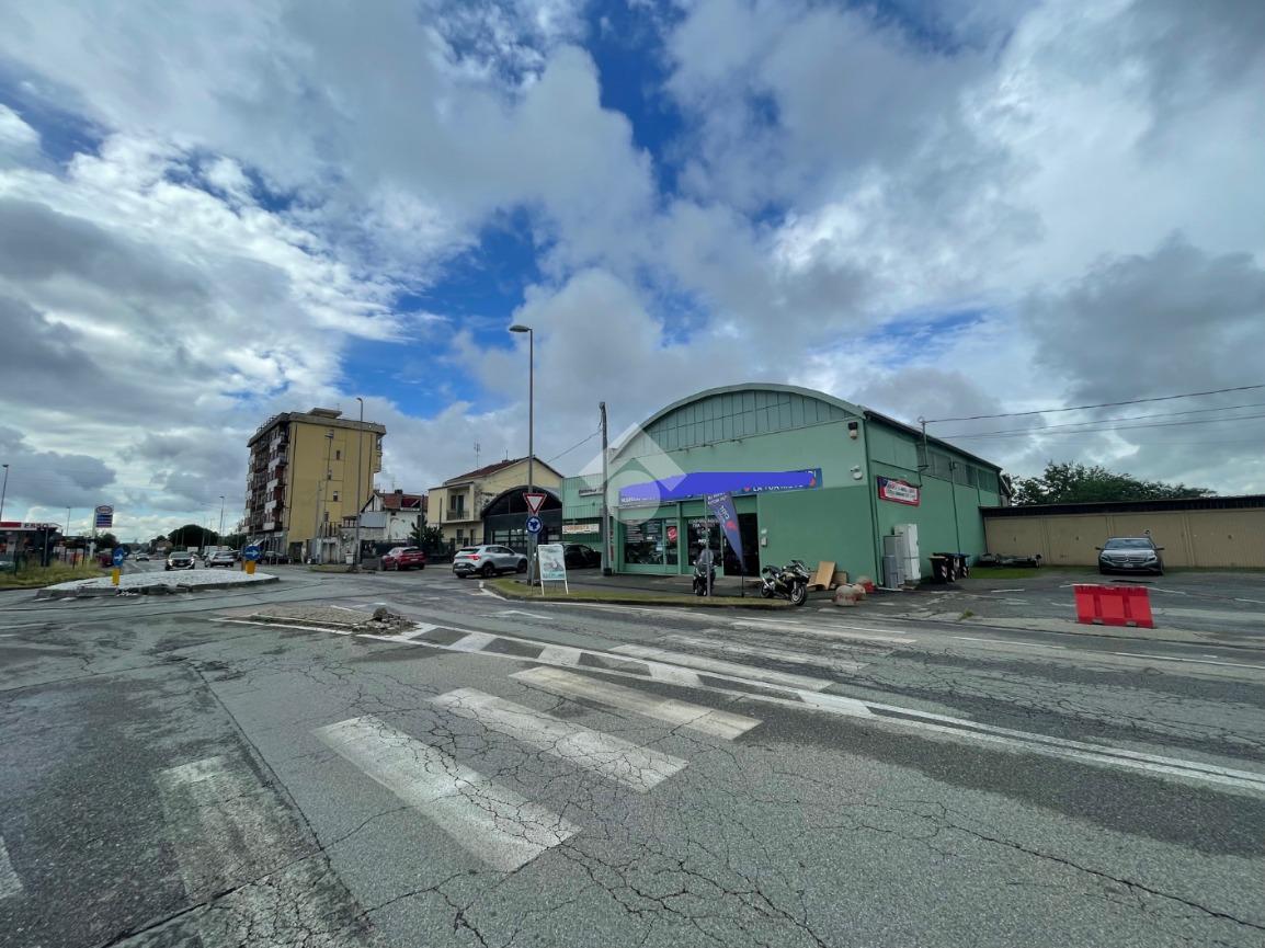 Negozio in vendita a Borgaro Torinese