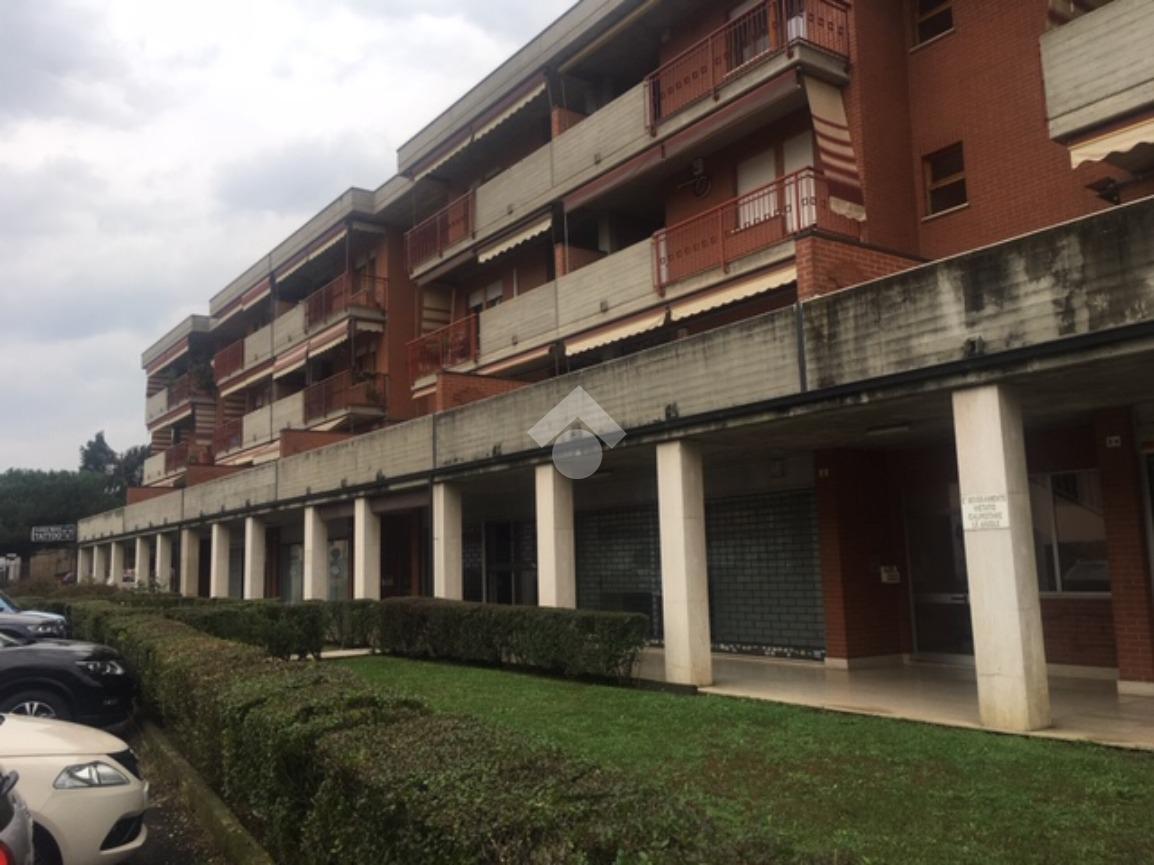 Negozio in vendita a Venaria Reale