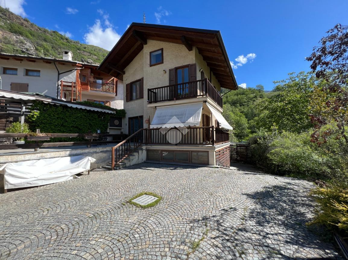 Casa indipendente in vendita a Bussoleno