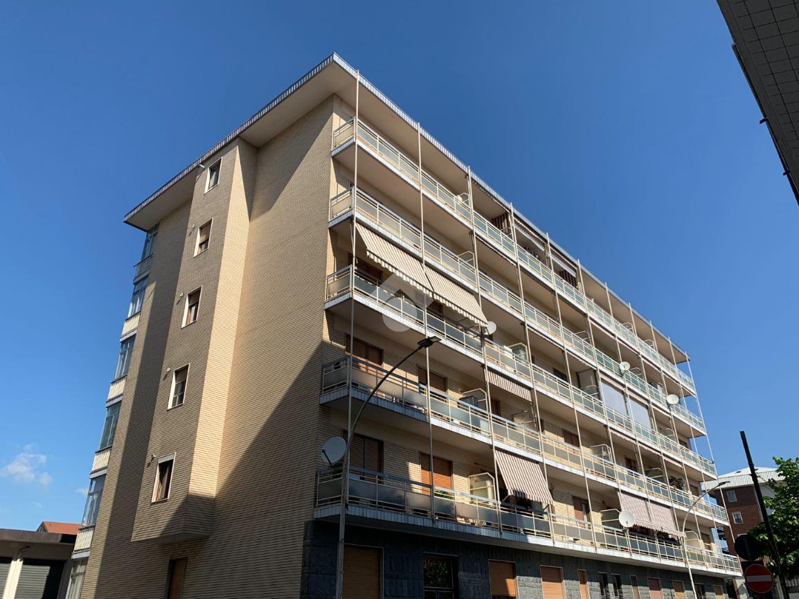 Trilocale in Via Sesia 5, Rivoli