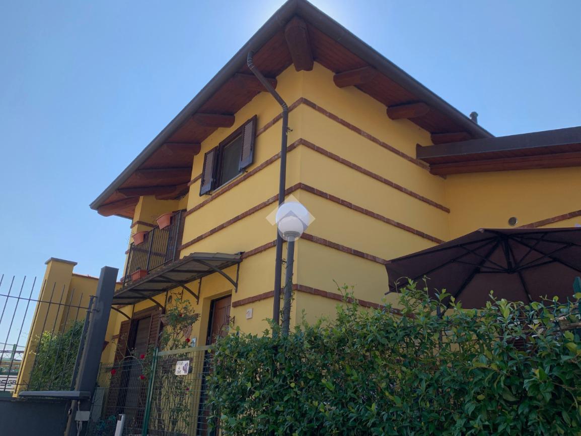 Casa indipendente in vendita a Rivoli