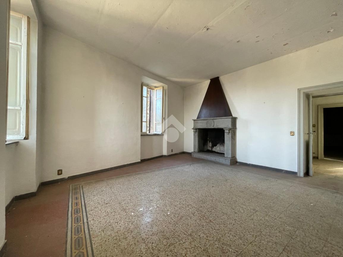 Casa indipendente in vendita a Baschi