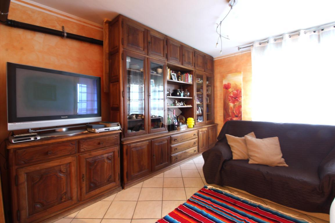 Appartamento in Via Sangone 36, Santena