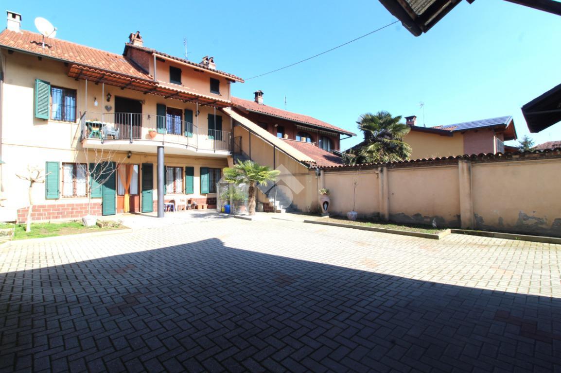 Casa indipendente in vendita a Santena