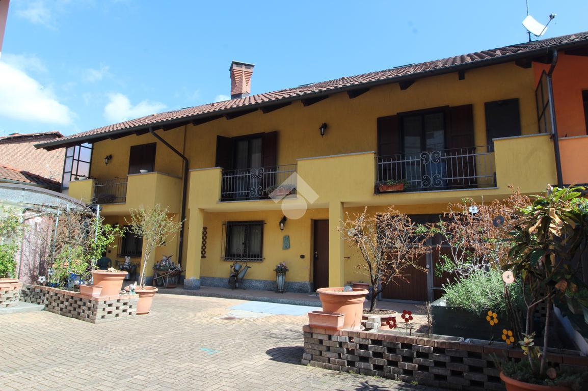 Casa indipendente in vendita a Santena