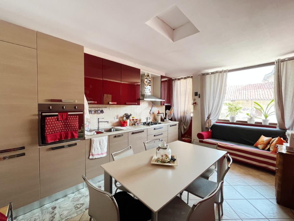 Casa indipendente in vendita a Albiano D'Ivrea