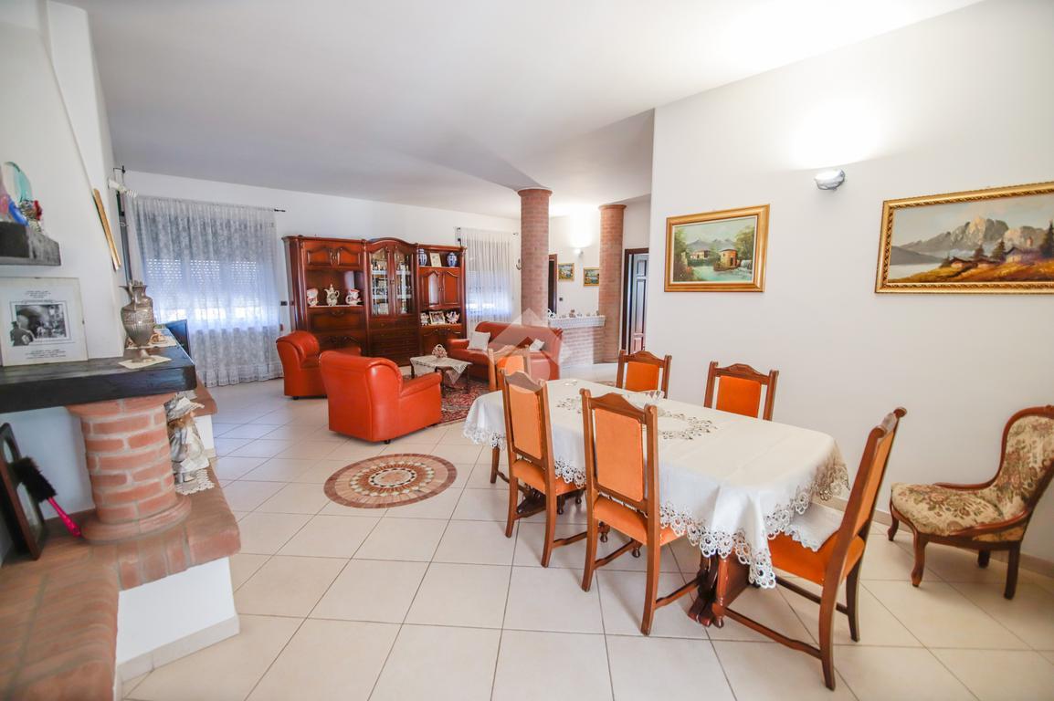 Villa in vendita a Lombardore