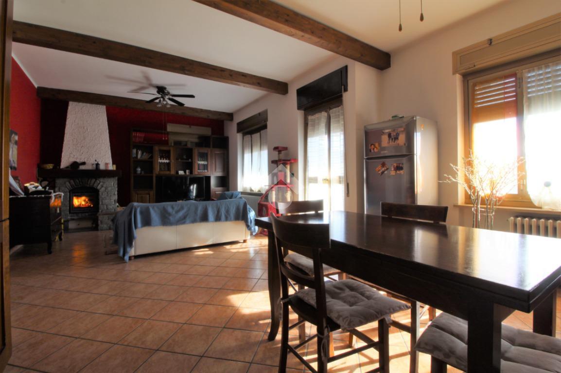 Appartamento in vendita a Montalto Dora