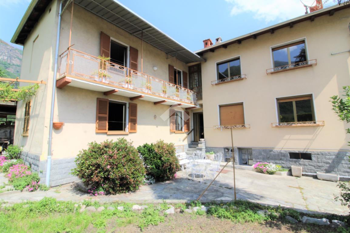 Casa indipendente in vendita a Quincinetto