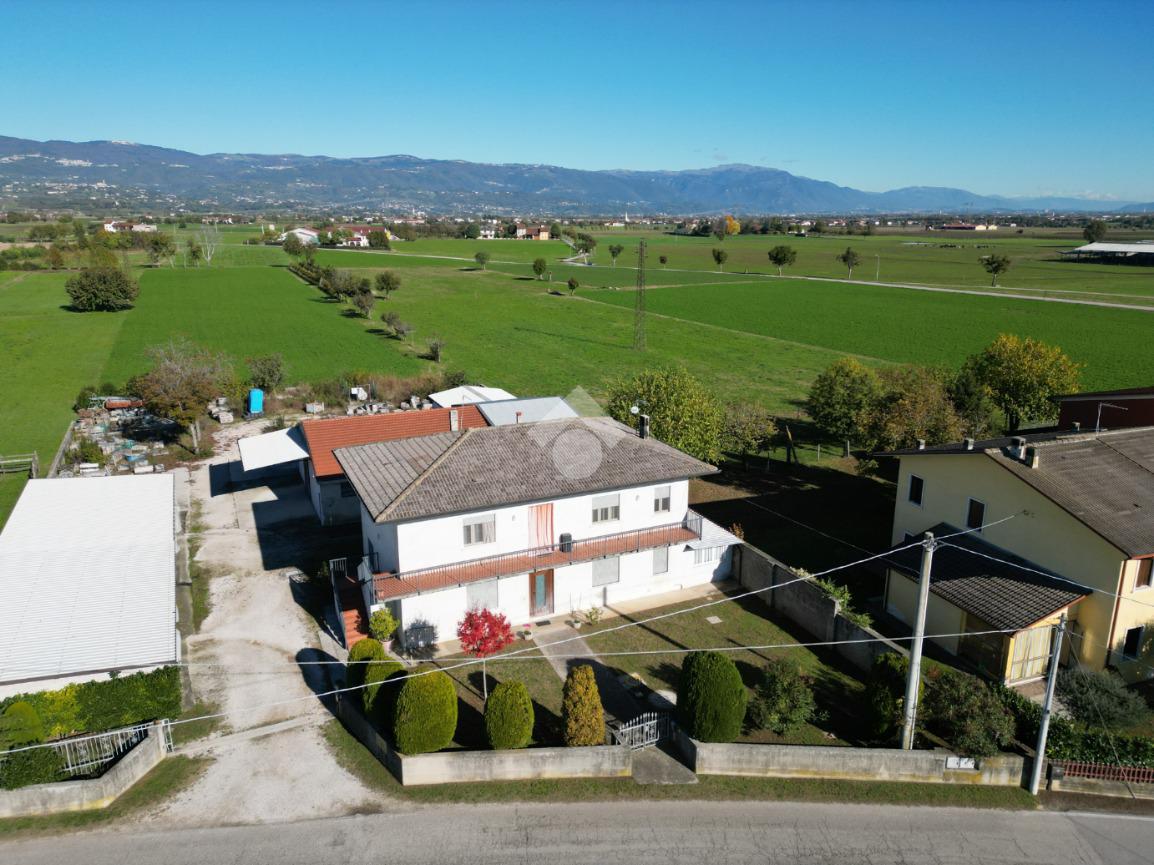 Casa indipendente in vendita a Sandrigo