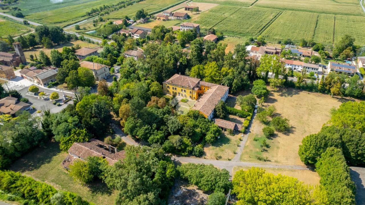 Villa in Via Piazza Pio Forini 26, Gazzo Veronese