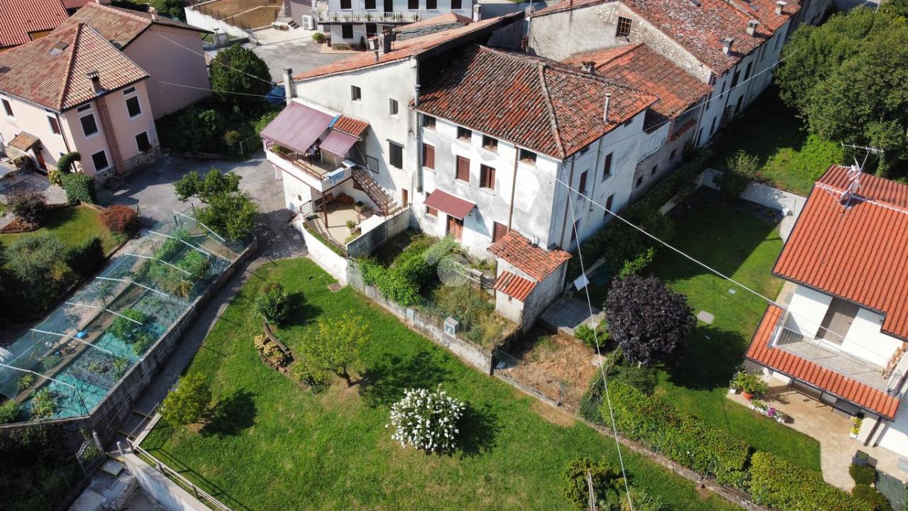 Casa indipendente in vendita a Monte Di Malo