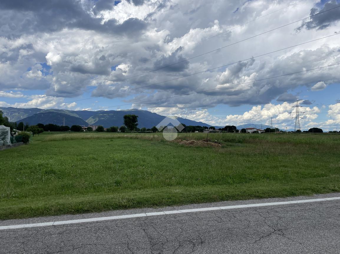 Terreno agricolo in vendita a Rosa'