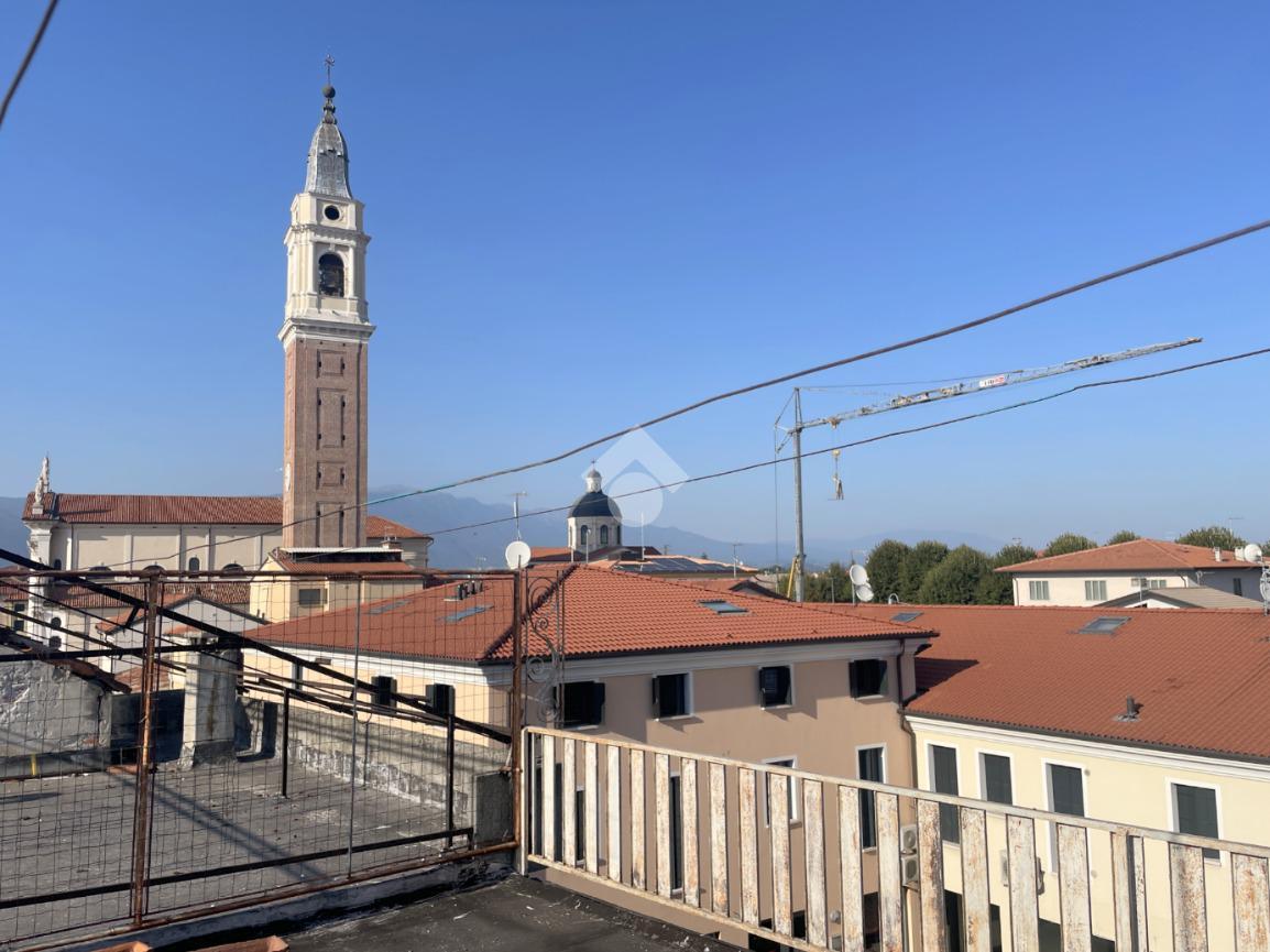 Casa indipendente in vendita a Rosa'