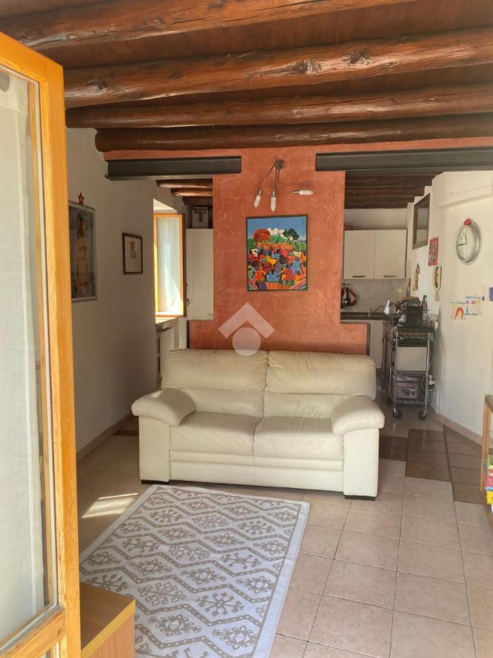 Casa indipendente in vendita a Verona