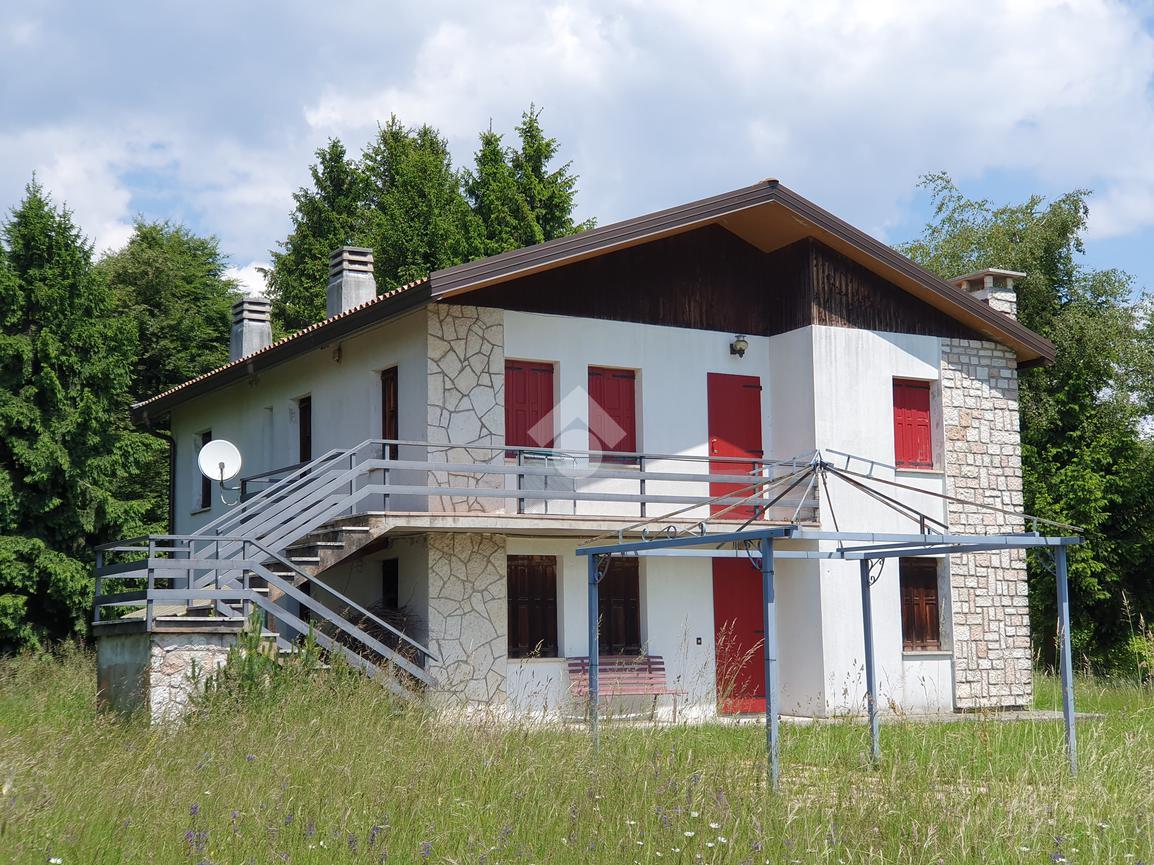 Villa in vendita a Lusiana Conco