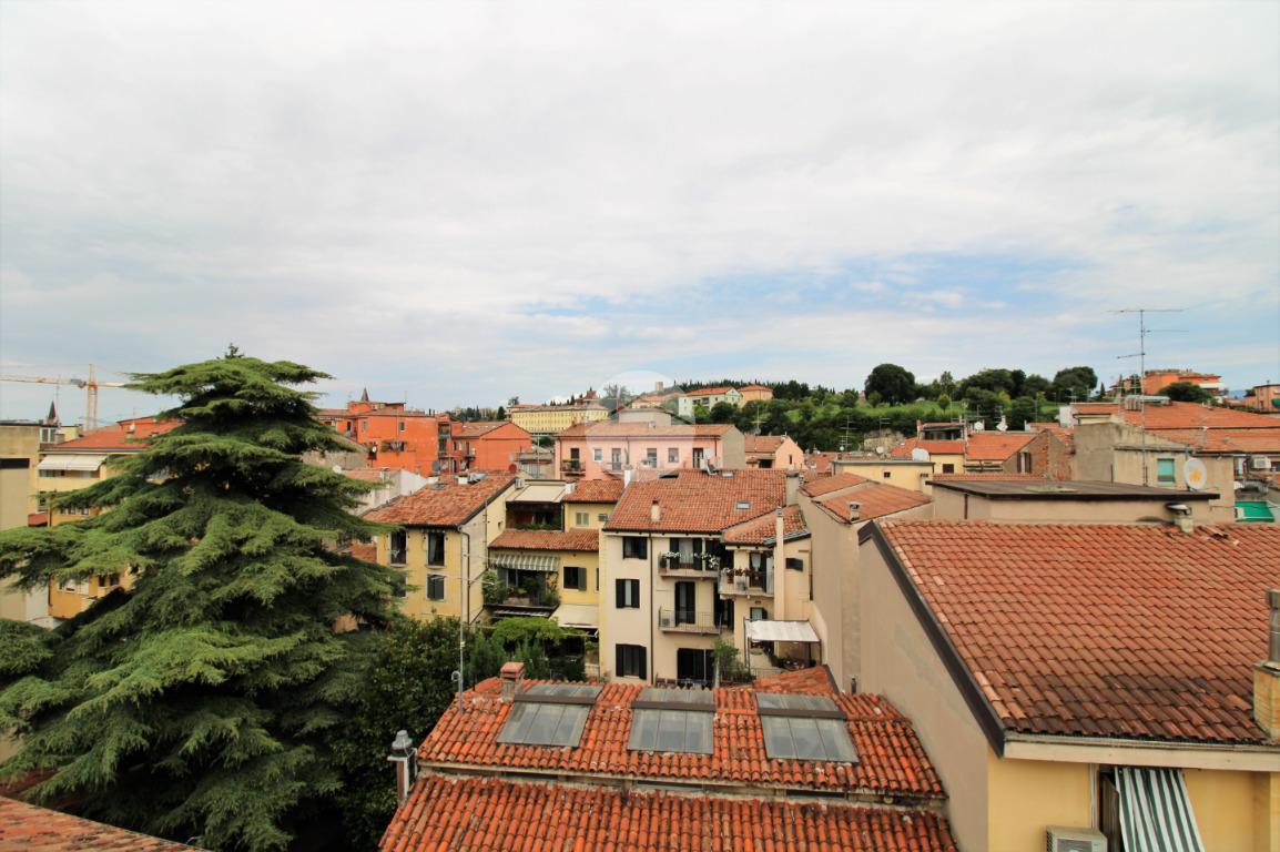 Appartamento in vendita a Verona