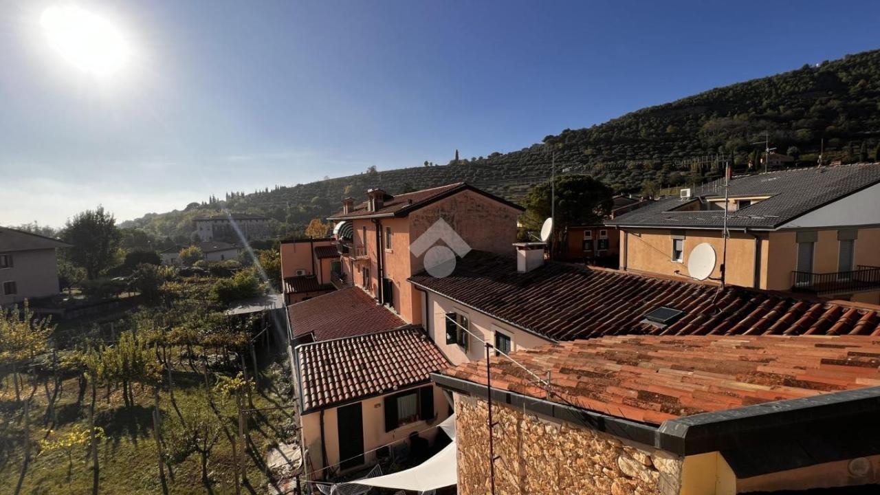 Casa indipendente in vendita a Verona