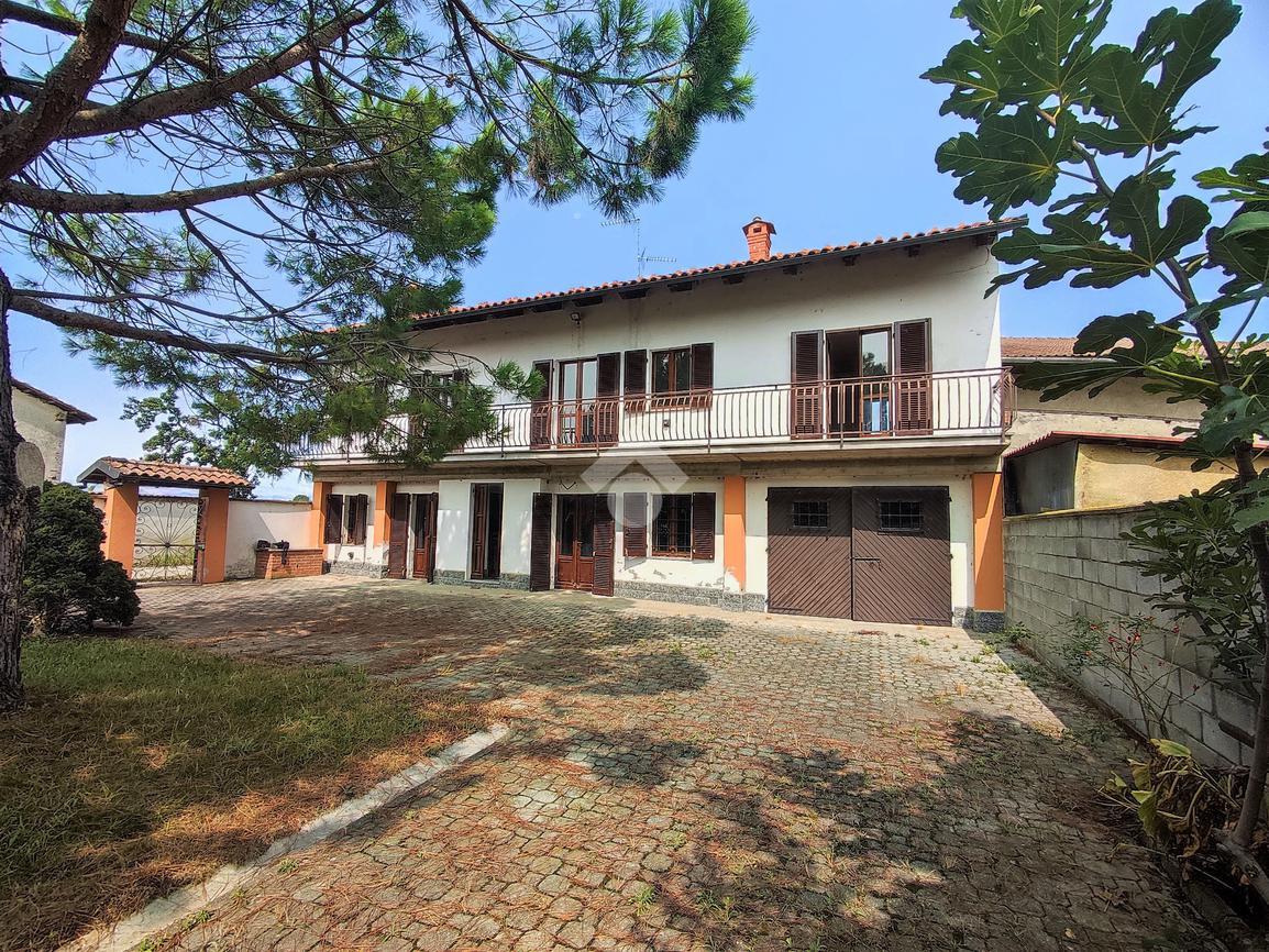 Casa indipendente in vendita a Lamporo