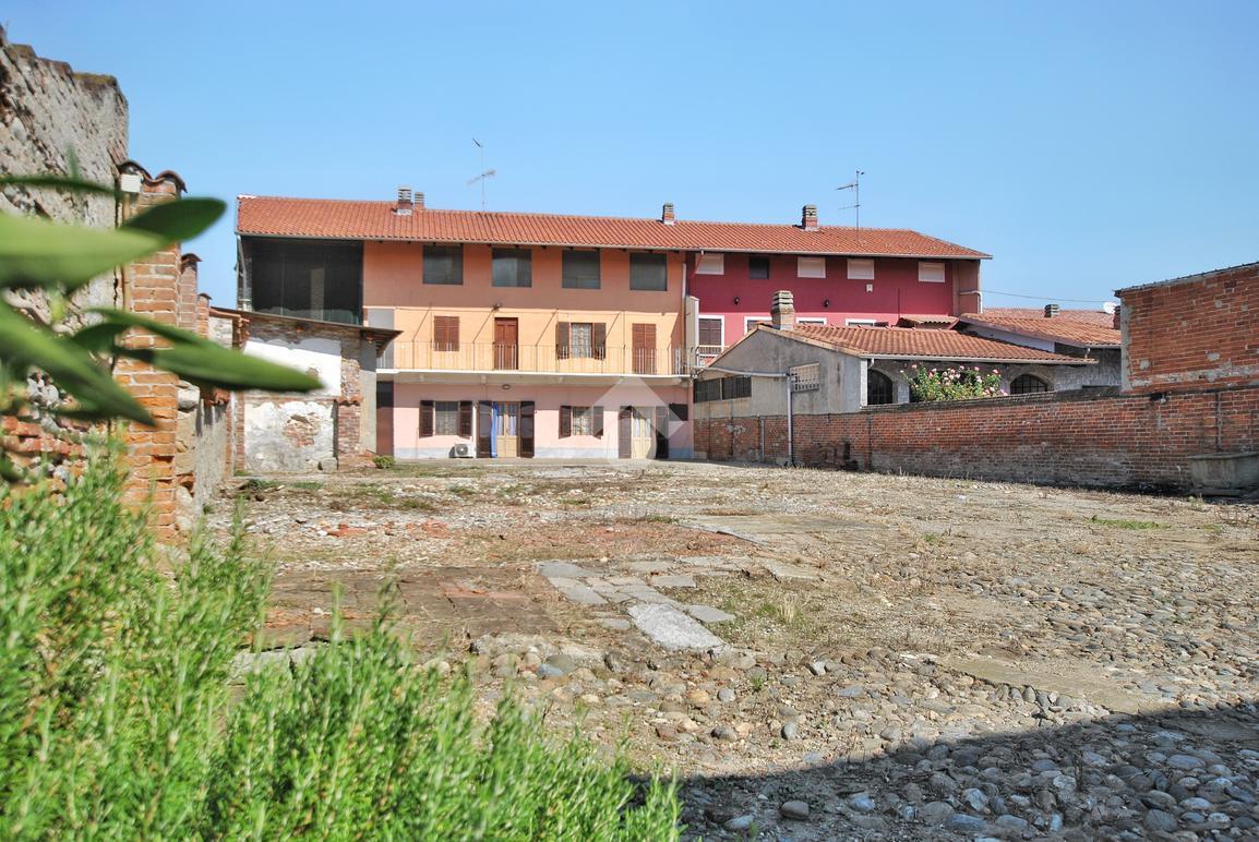 Casa indipendente in vendita a Moncrivello