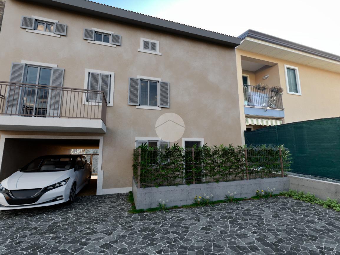 Appartamento in vendita a Cavaion Veronese