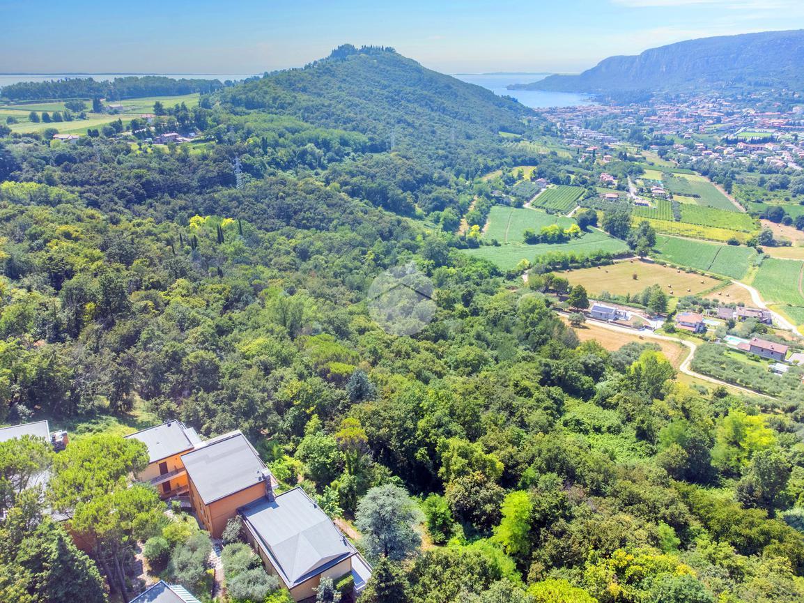 Appartamento in vendita a Costermano