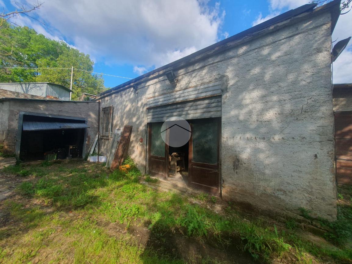 Box in vendita a Viterbo