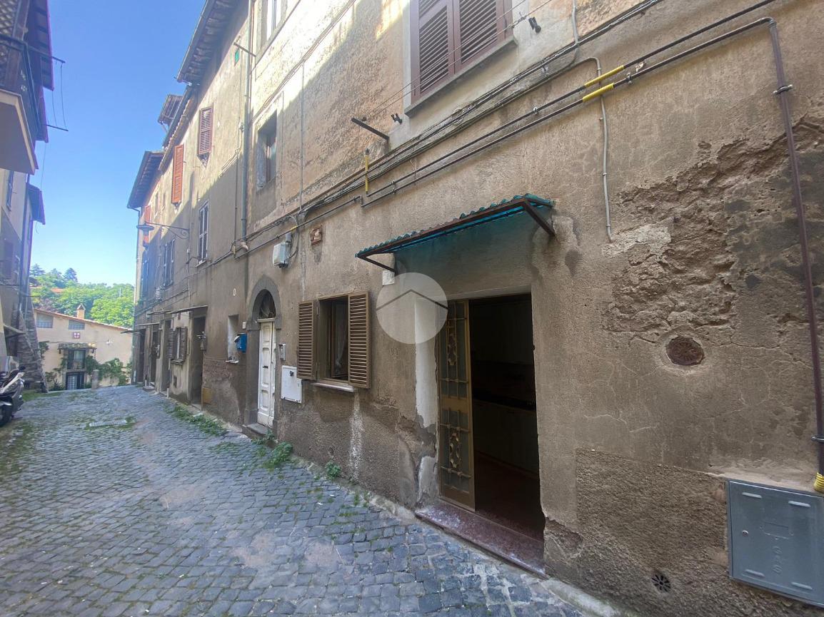 Appartamento in vendita a Viterbo