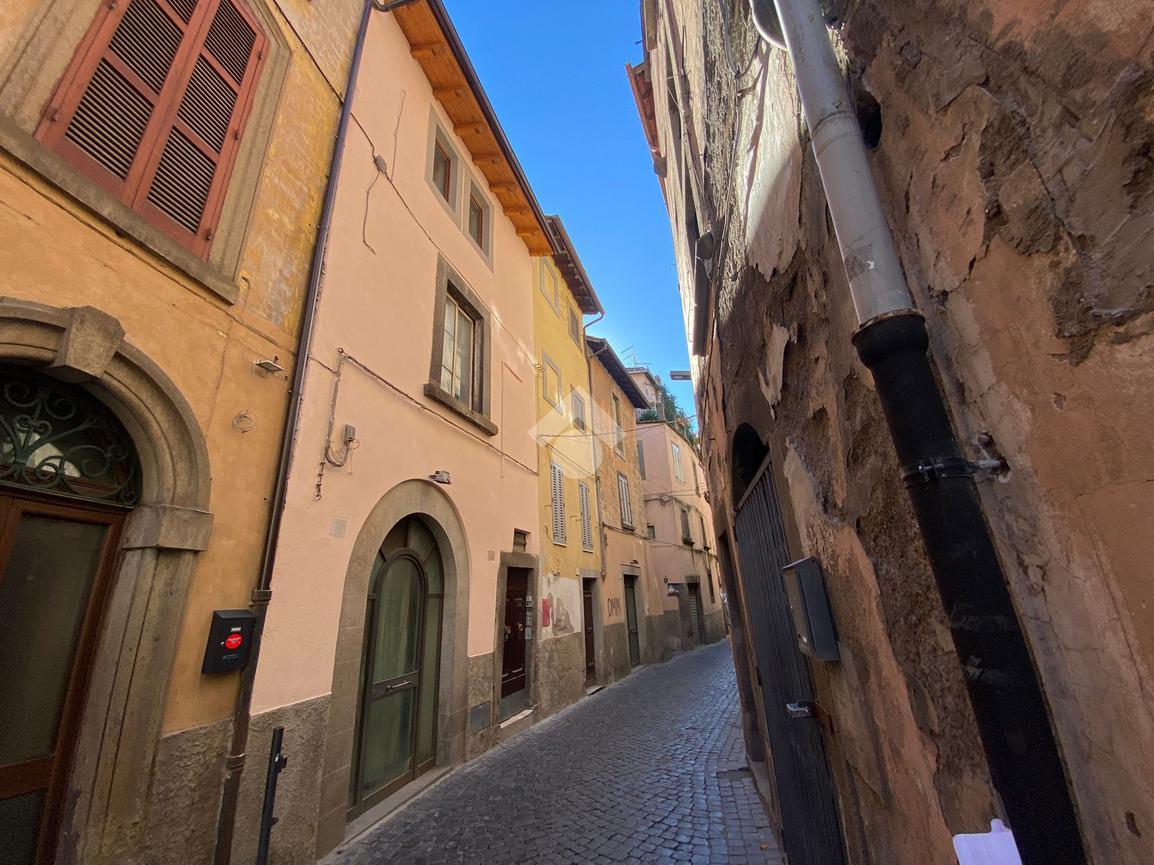 Rustico in vendita a Viterbo