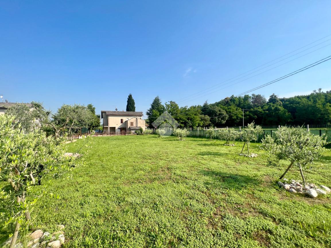 Villa in vendita a Costermano