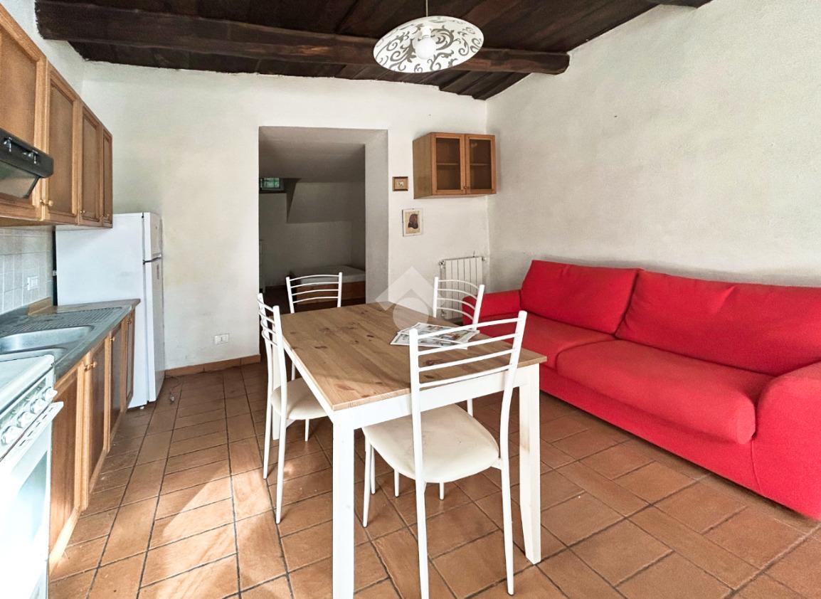 Appartamento in vendita a Capranica