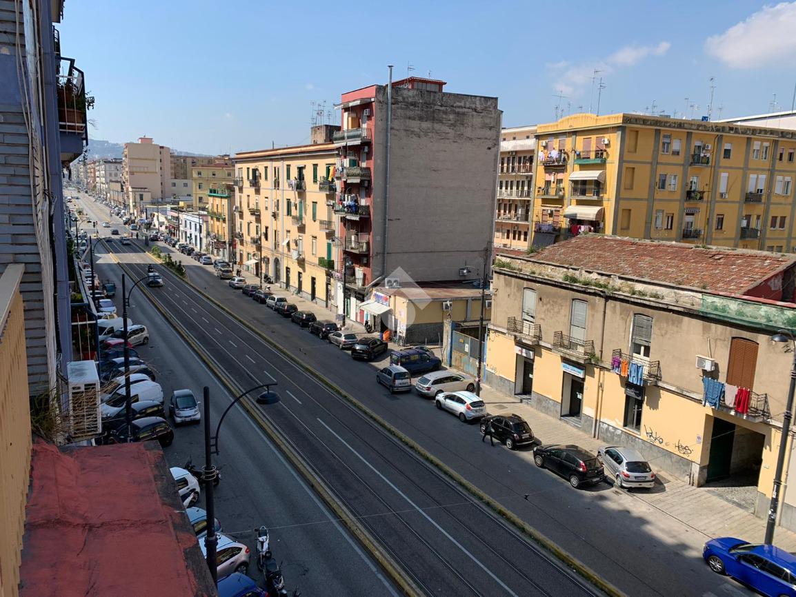 Box in vendita a Napoli