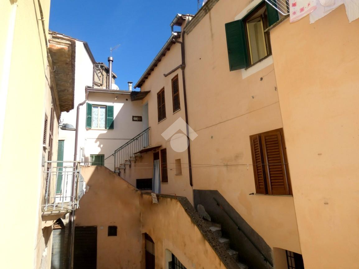 Appartamento in vendita a Gallese