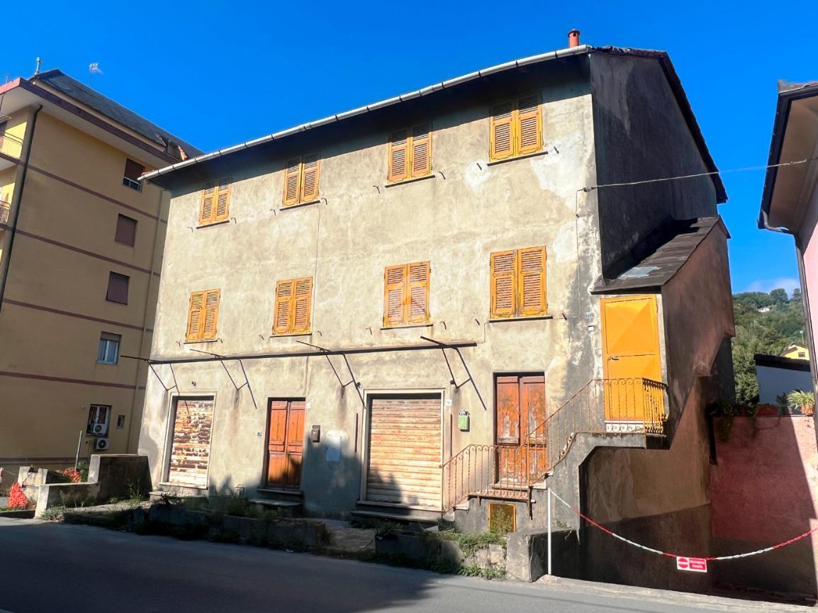 Villa in vendita a Serra Ricco'