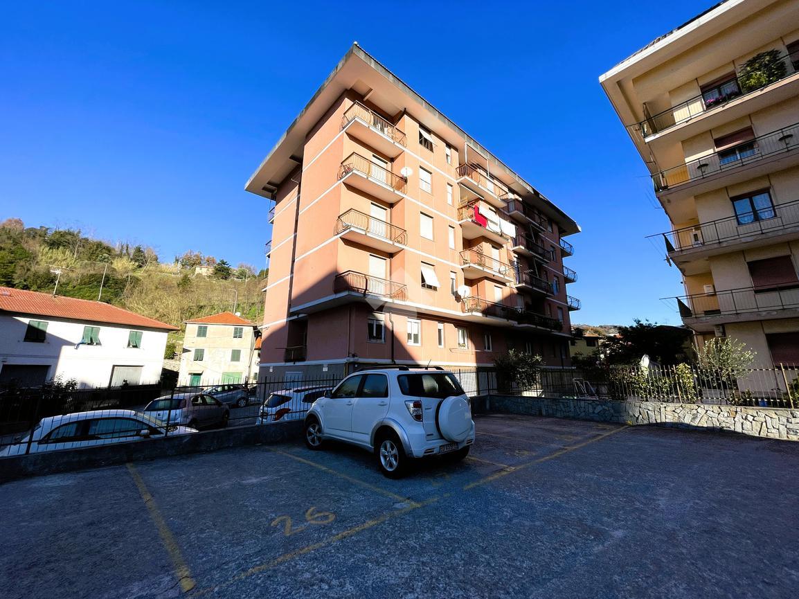 Appartamento in vendita a Serra Ricco'