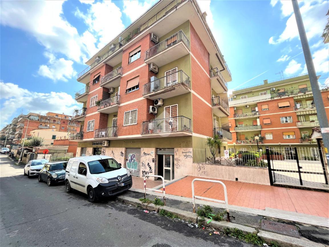 Negozio in vendita a Roma