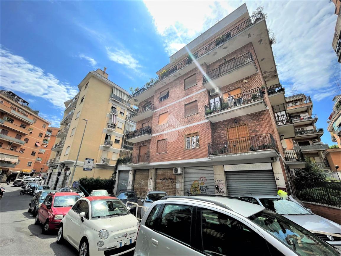 Box in vendita a Roma