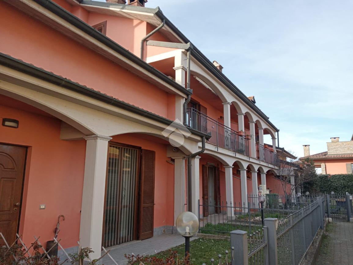 Appartamento in vendita a Albuzzano