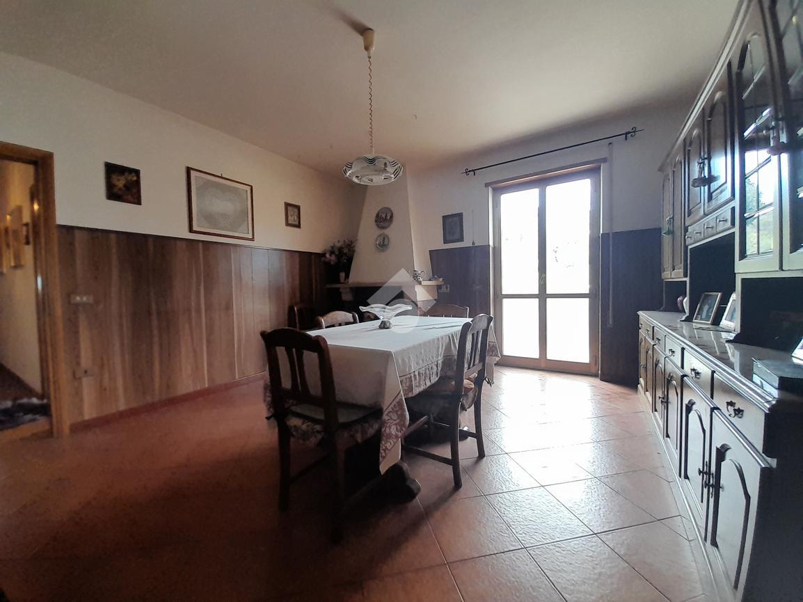 Appartamento in vendita a Montecastrilli