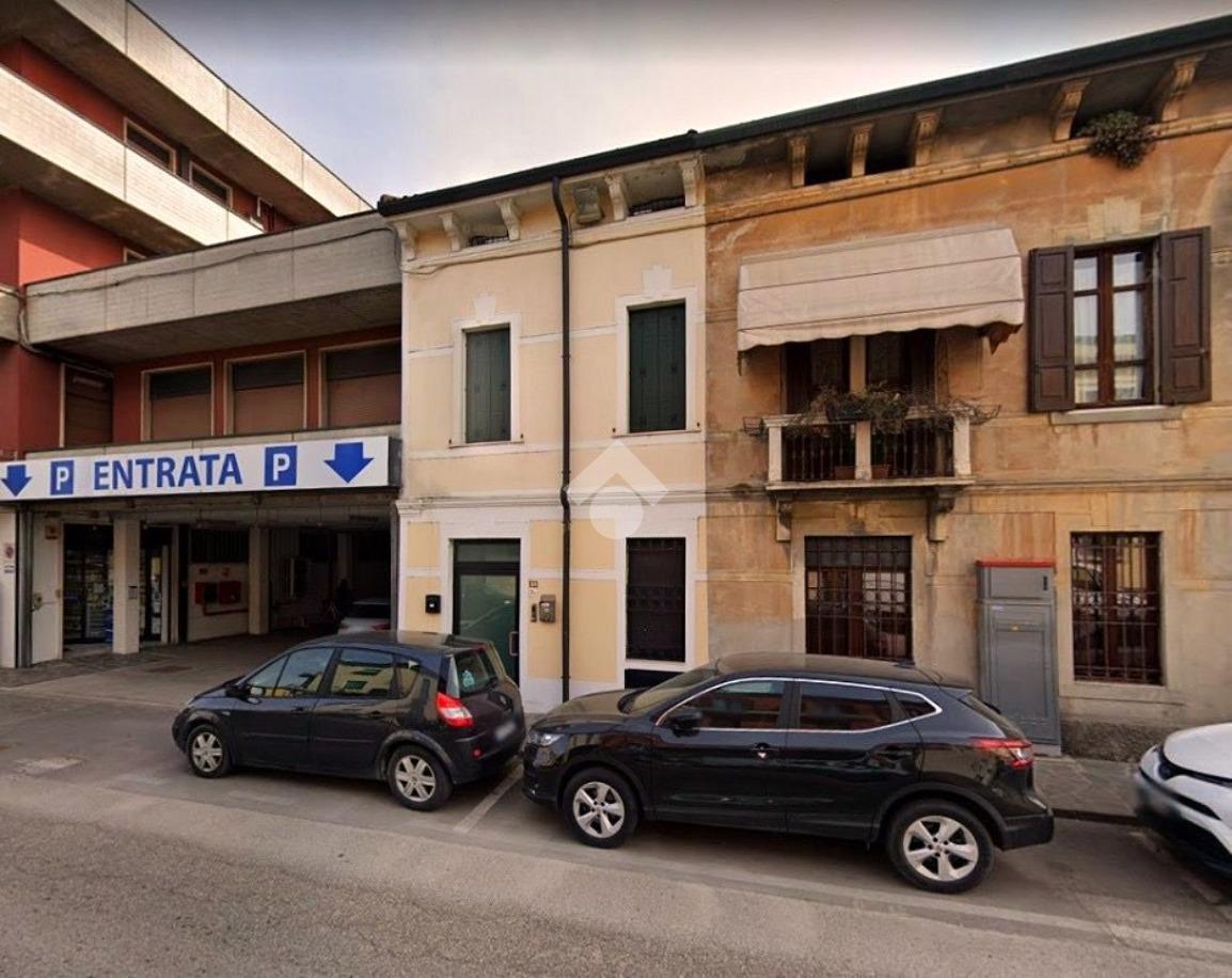 Casa indipendente in vendita a Isola Della Scala