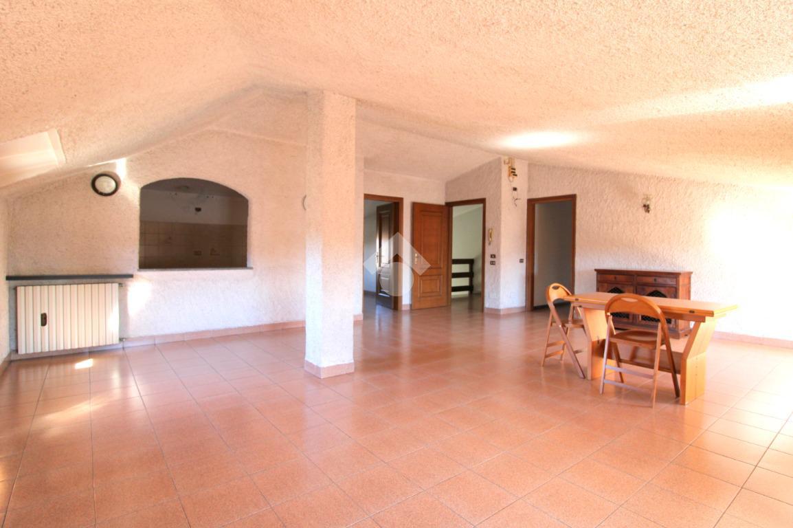 Appartamento in vendita a Pogliano Milanese