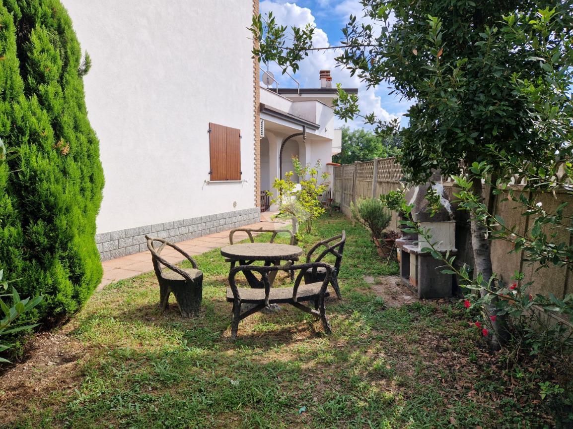 Villa in vendita a Limbiate