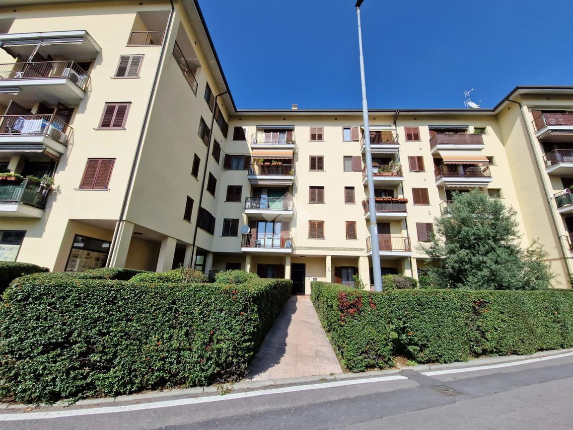 Appartamento in vendita a Limbiate