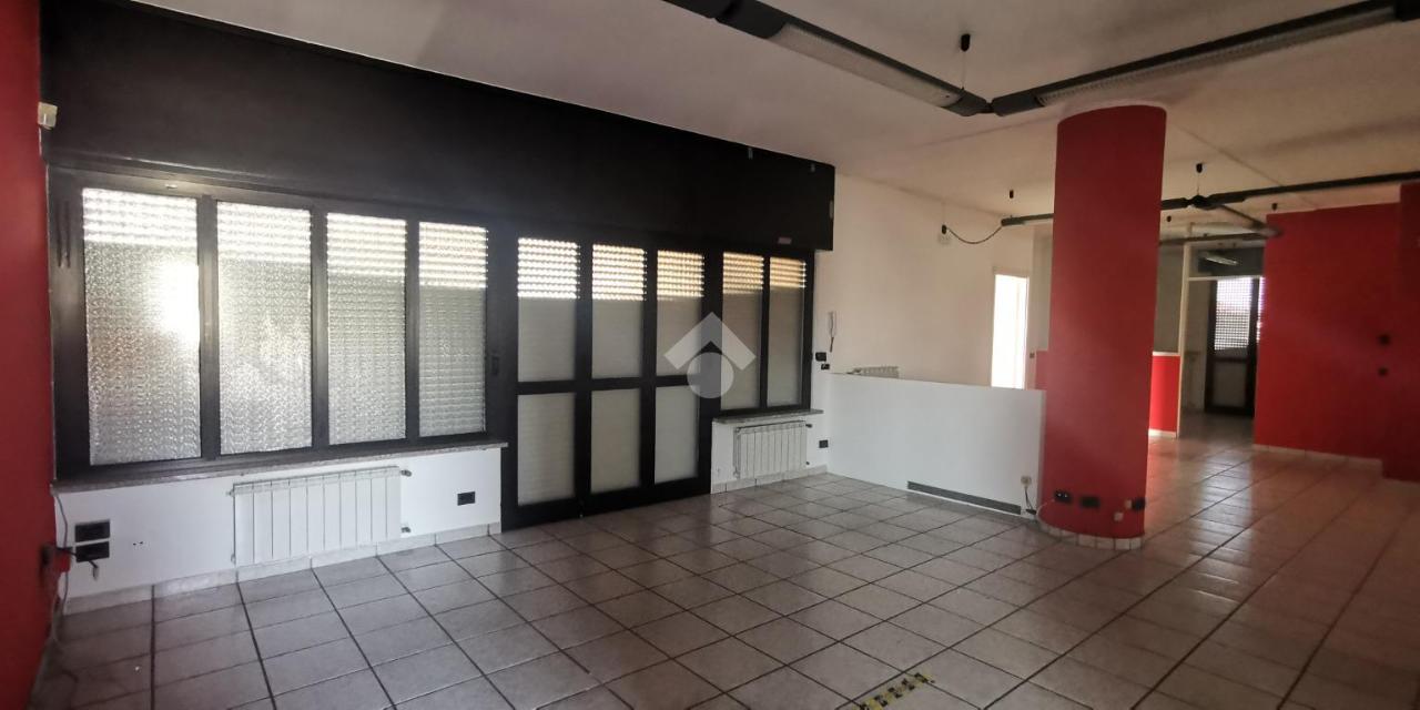 Capannone in affitto a Saronno