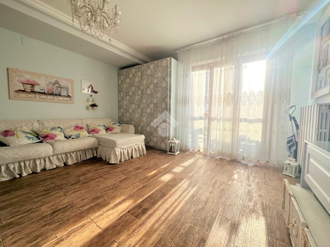 Appartamento in vendita a Cascina