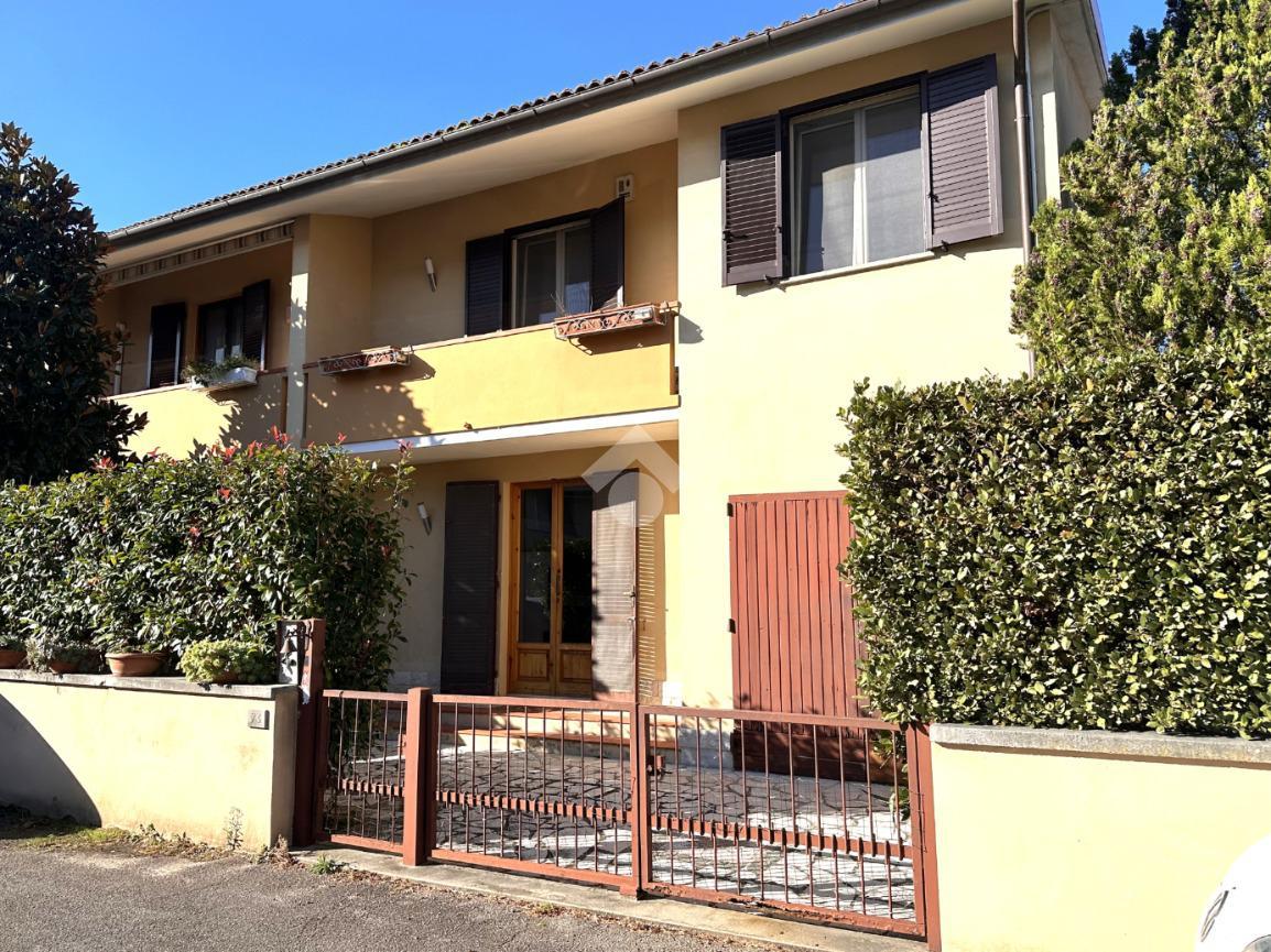 Villa a schiera in vendita a Cascina