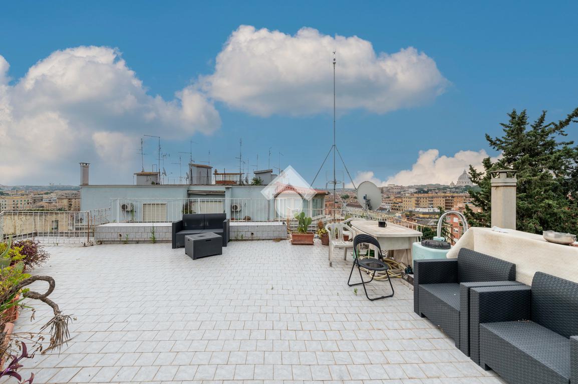 Appartamento in vendita a Roma