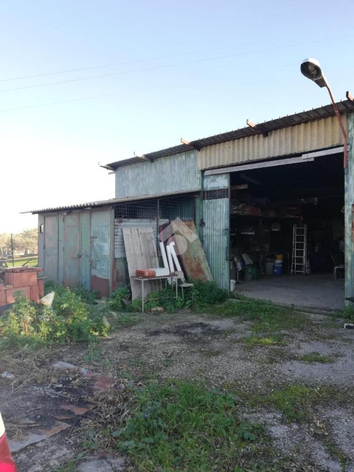 Box in vendita a Bagheria