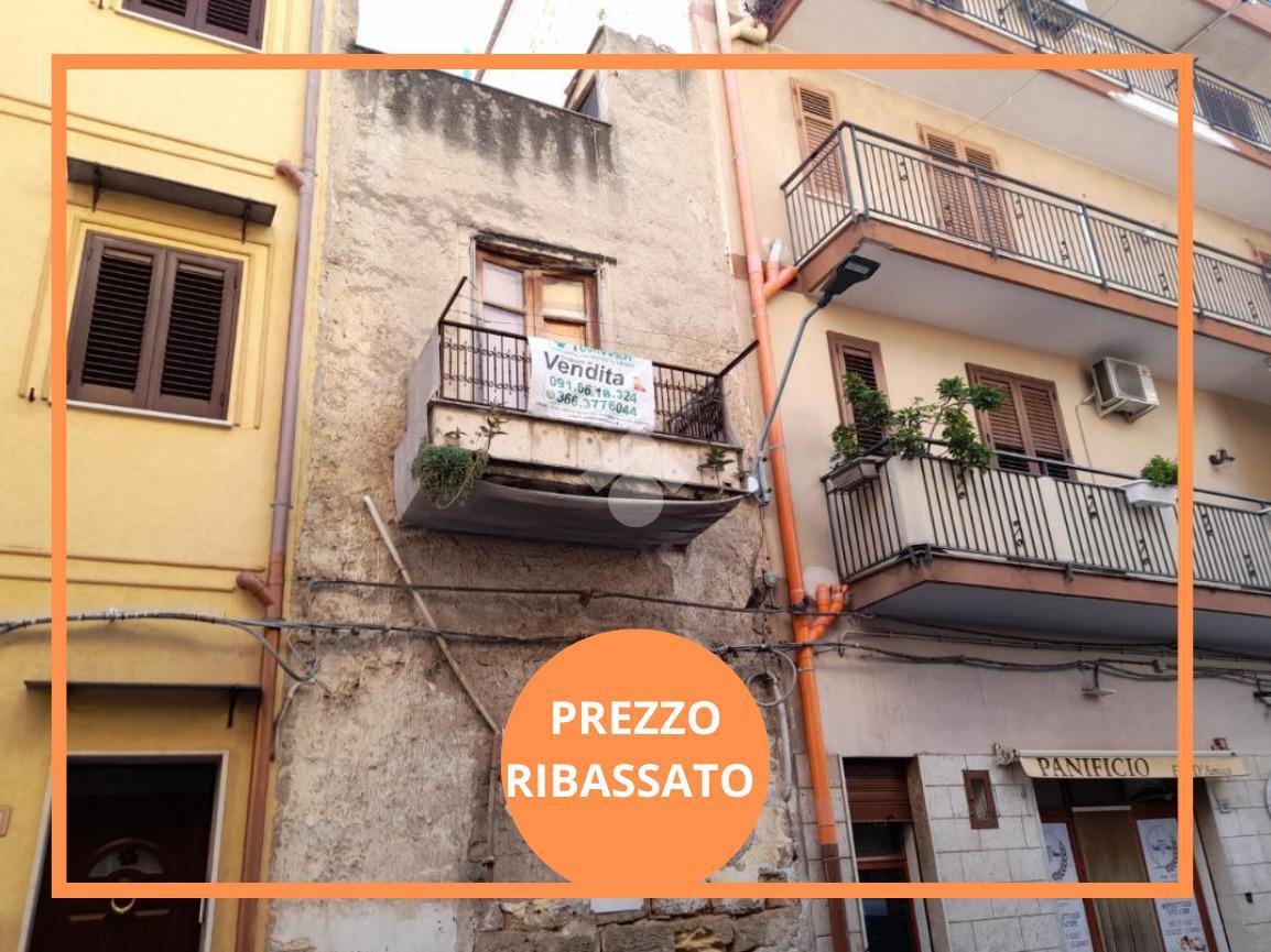 Palazzo in vendita a Bagheria
