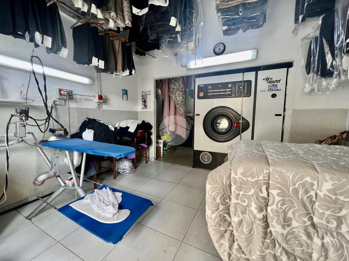 Negozio in vendita a Marano Di Napoli